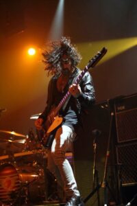 World-Renowned Bassist and In-Demand Musician living in LA Area